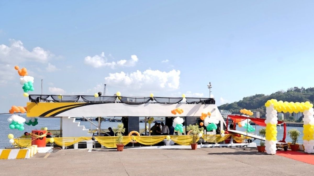 Shri Sarbananda Sonowal inaugurates River Cruise Service at Mormugao ...
