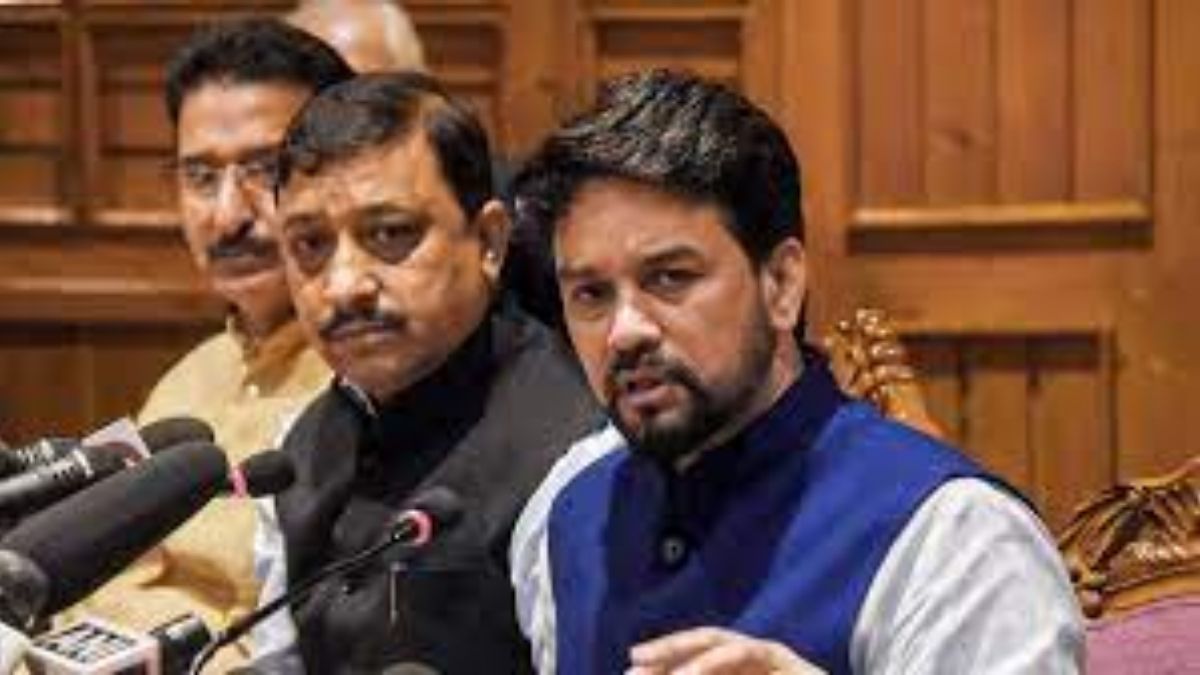 Shri Anurag Thakur attends Madhavpur Ghed Festival