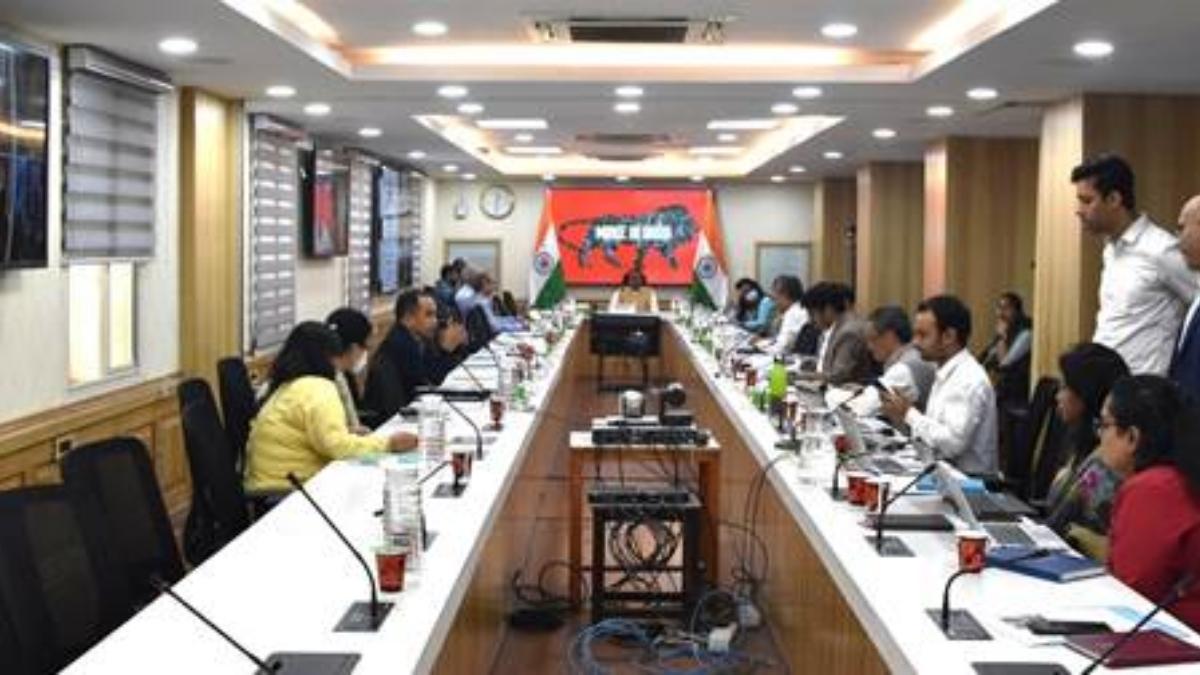 Shri Narayan Rane chairs 5th meeting of the High Powered Monitoring ...