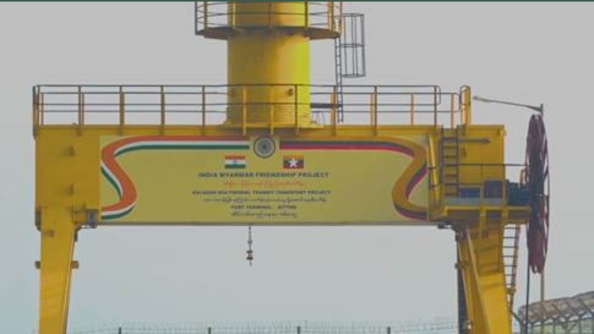 Shri Sarbananda Sonowal receives the First Indian Cargo Ship at the ...