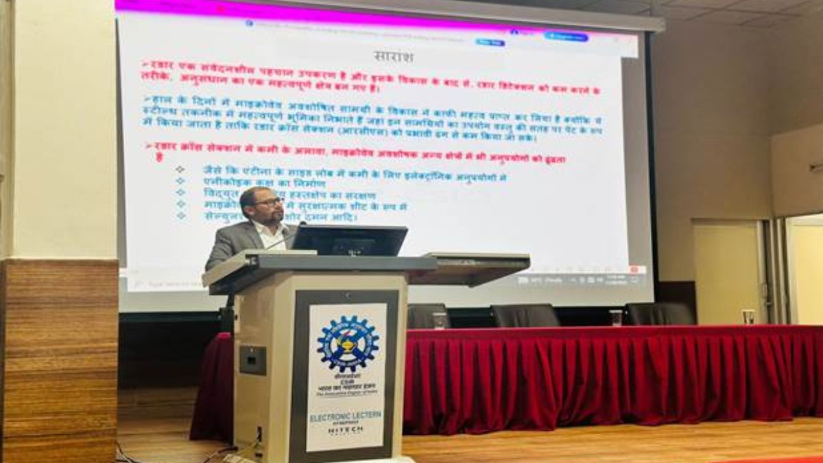 Successful Teacher Training Workshop on "Nano Quest - A journey of ...